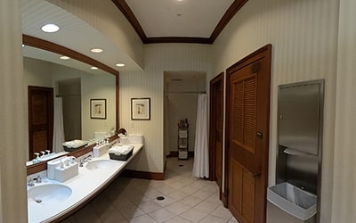 360 Golf Club Patio | Orchid Island Golf and Beach Club